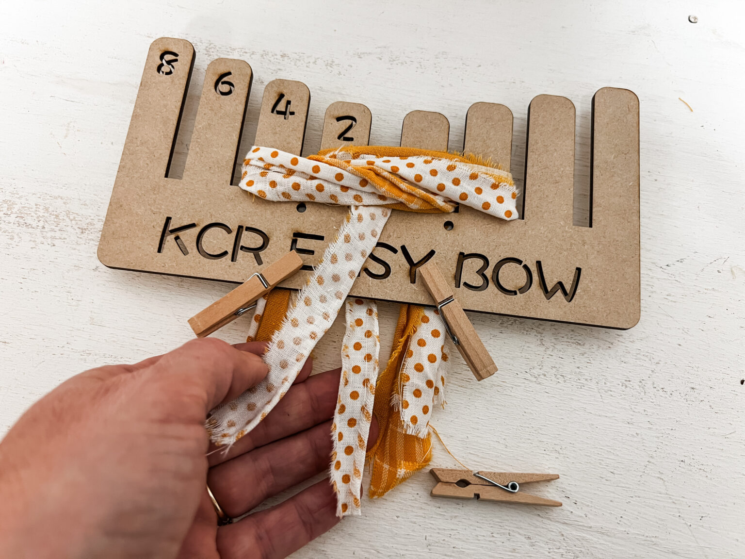 Easy Bow Maker – Step by Step Tutorial – Kristy's Craft Room