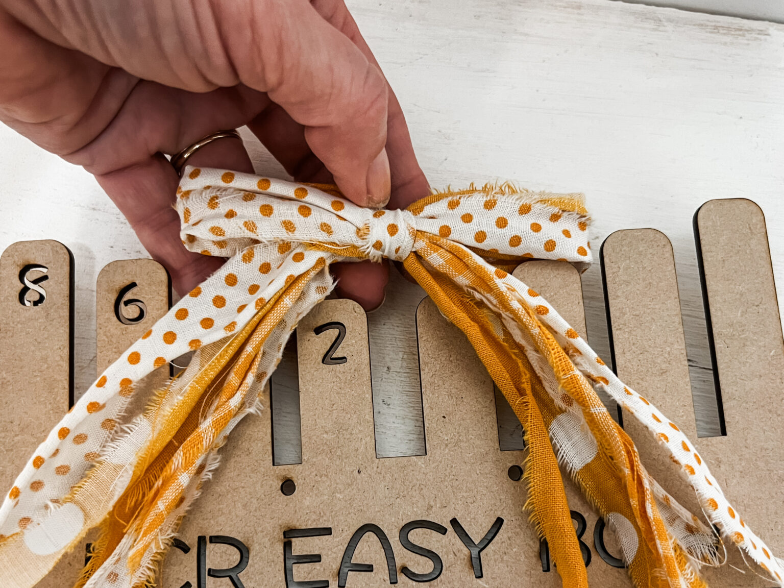 Easy Bow Maker – Step by Step Tutorial – Kristy's Craft Room